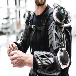 The robocop of the working world | TRUMPF