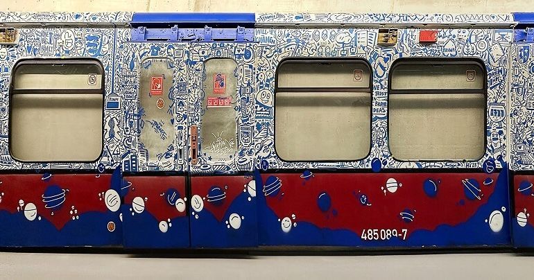 Vivid creativity: A street art subway train stops at TRUMPF | TRUMPF