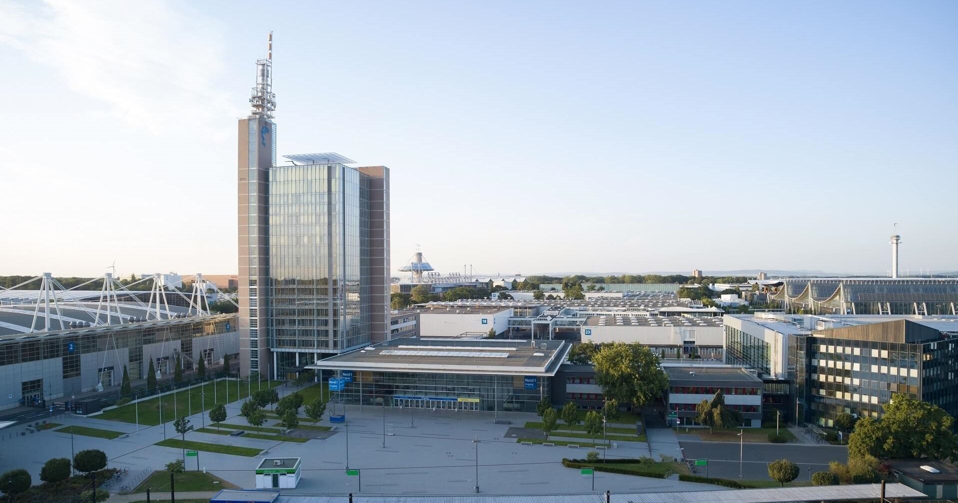 Competitive advantage through automation: This is what TRUMPF is ...