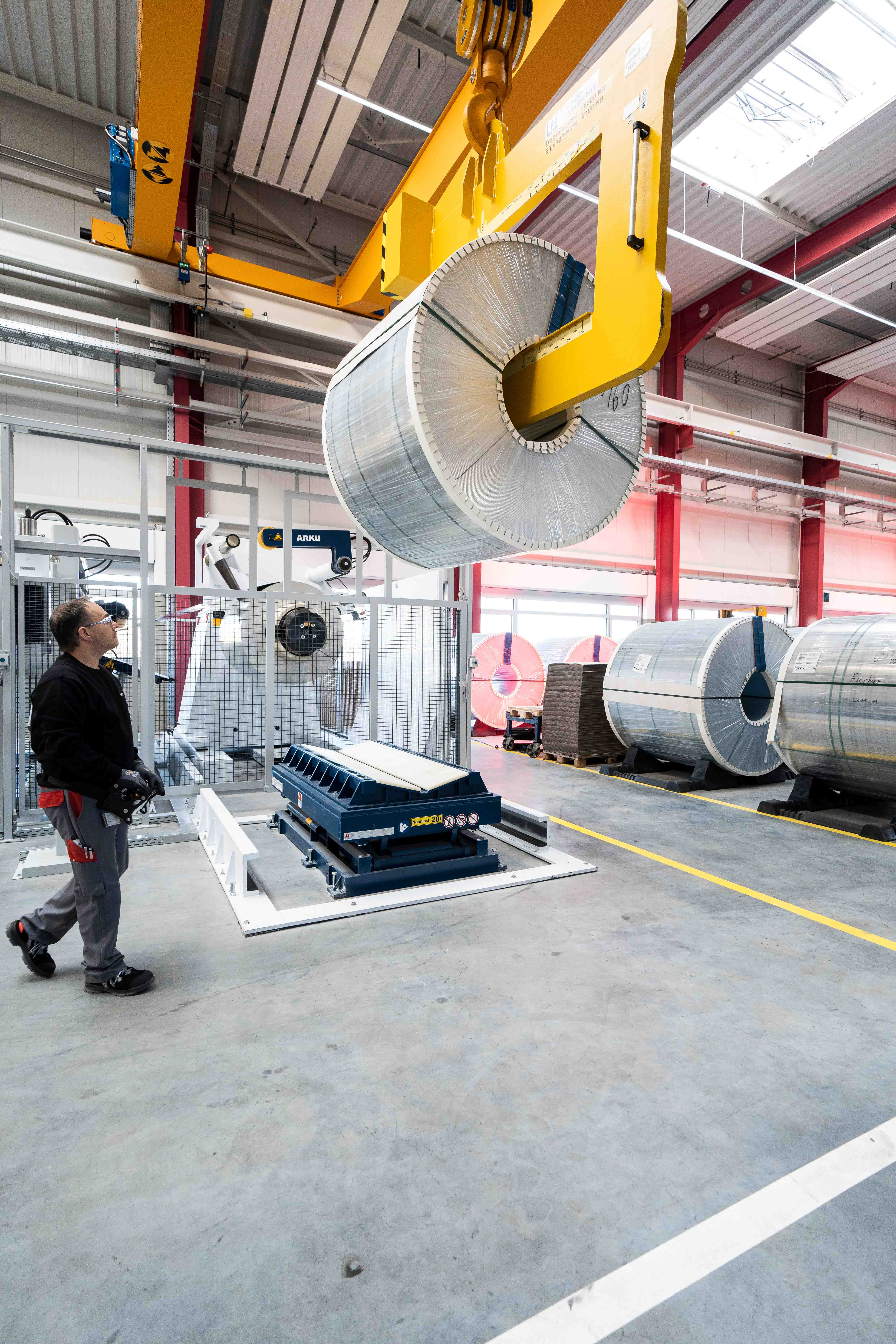 Sheet-metal processing: TRUMPF laser-blanking system cuts costs and ...