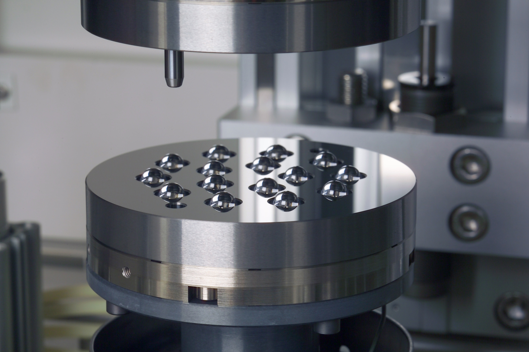 TRUMPF acquires micro-optics manufacturer | TRUMPF