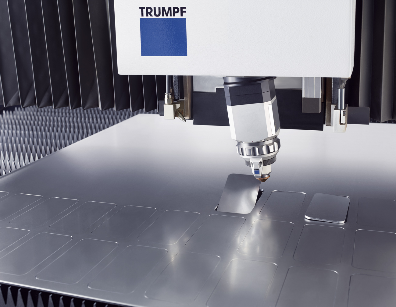 TruLaser Series 1000 – Re-engineered from the ground up | TRUMPF