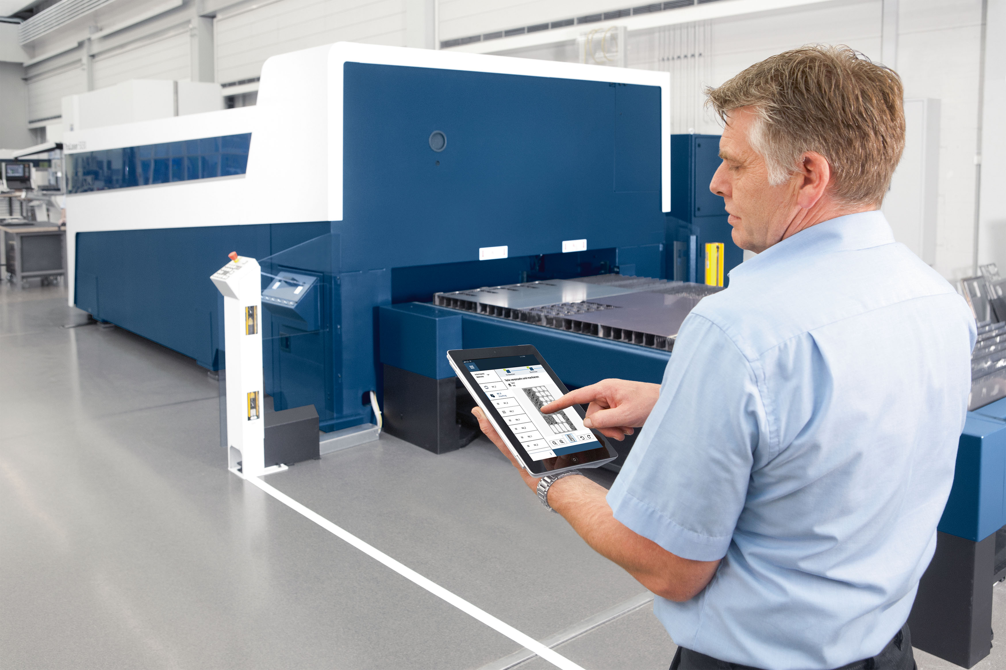 TRUMPF presents digital assistant for sheet metal fabrication | TRUMPF