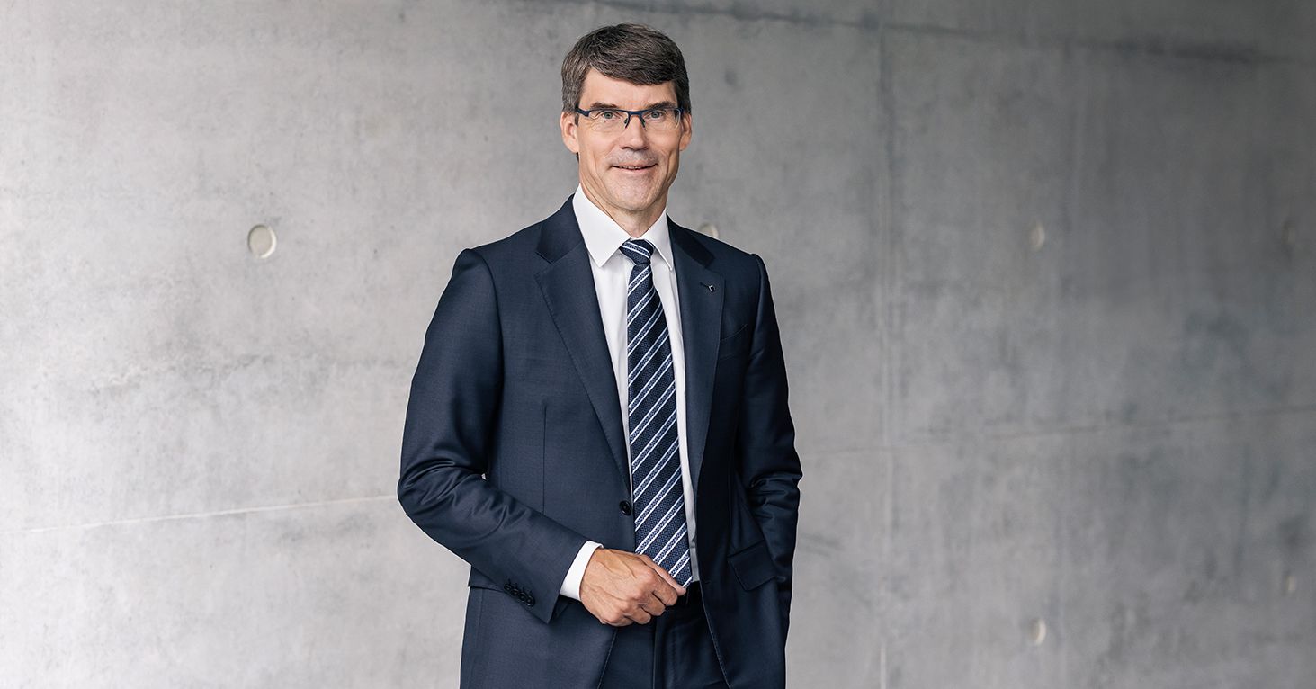 Dr. rer. pol. Lars Grünert | TRUMPF