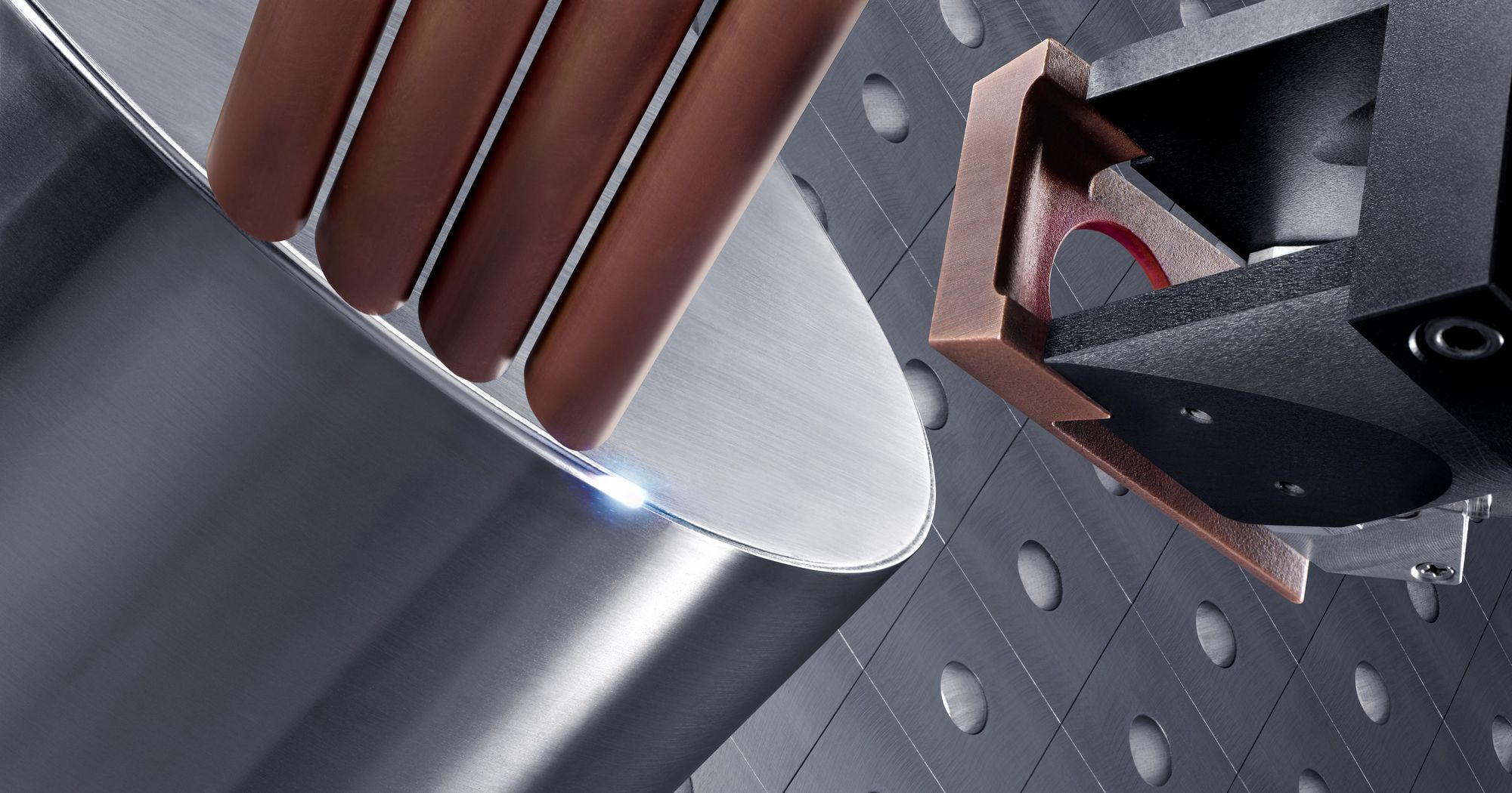 Laserová svařovací zařízení a buňka pro obloukové svařování | TRUMPF