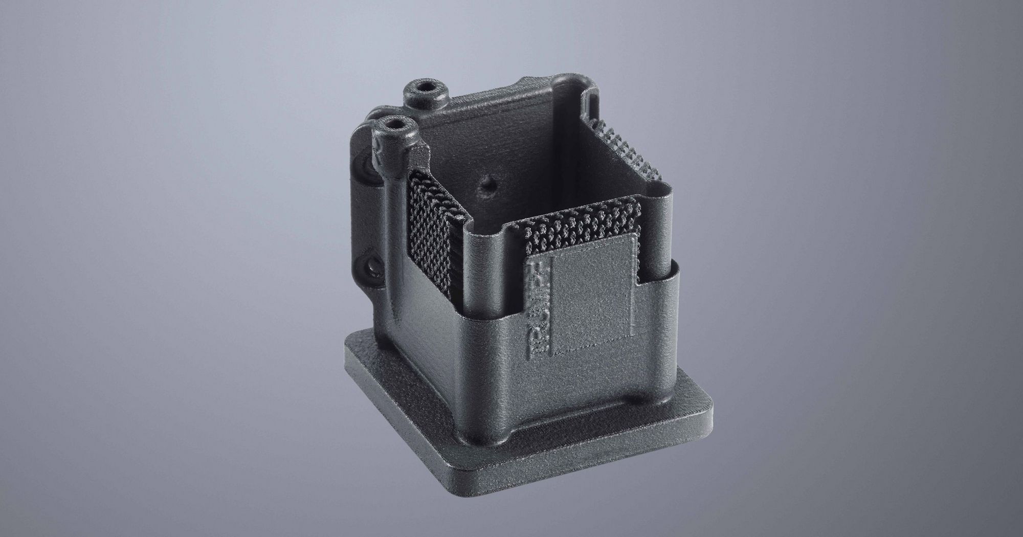 Internally cooled camera holder with flexible clamp | TRUMPF