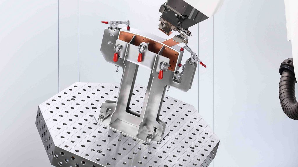Advantages of robotic welding cells | TRUMPF