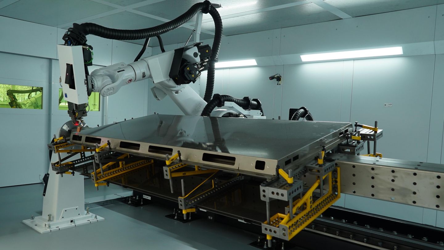 Laser welding in XXL | TRUMPF