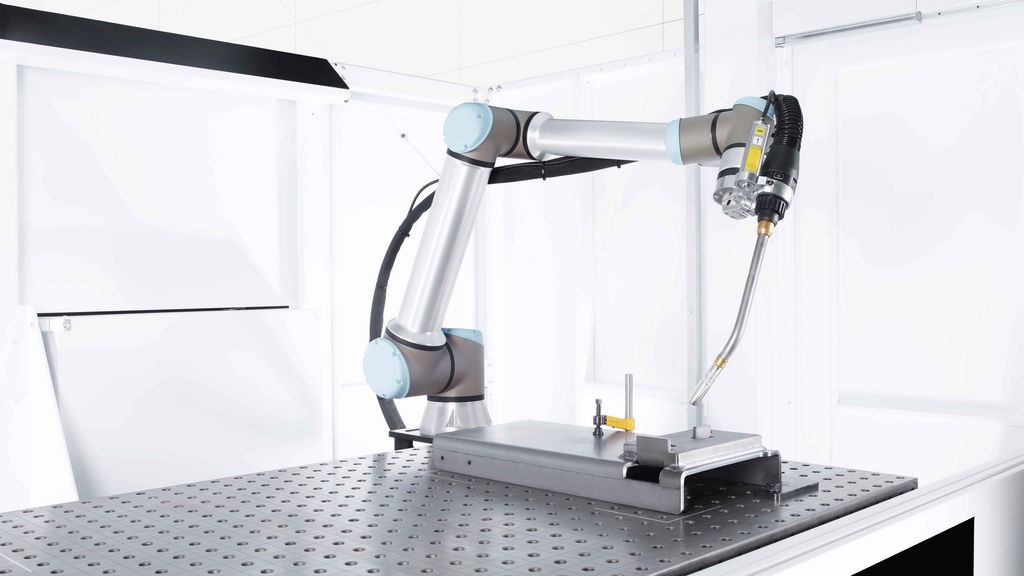 Advantages of robotic welding cells | TRUMPF