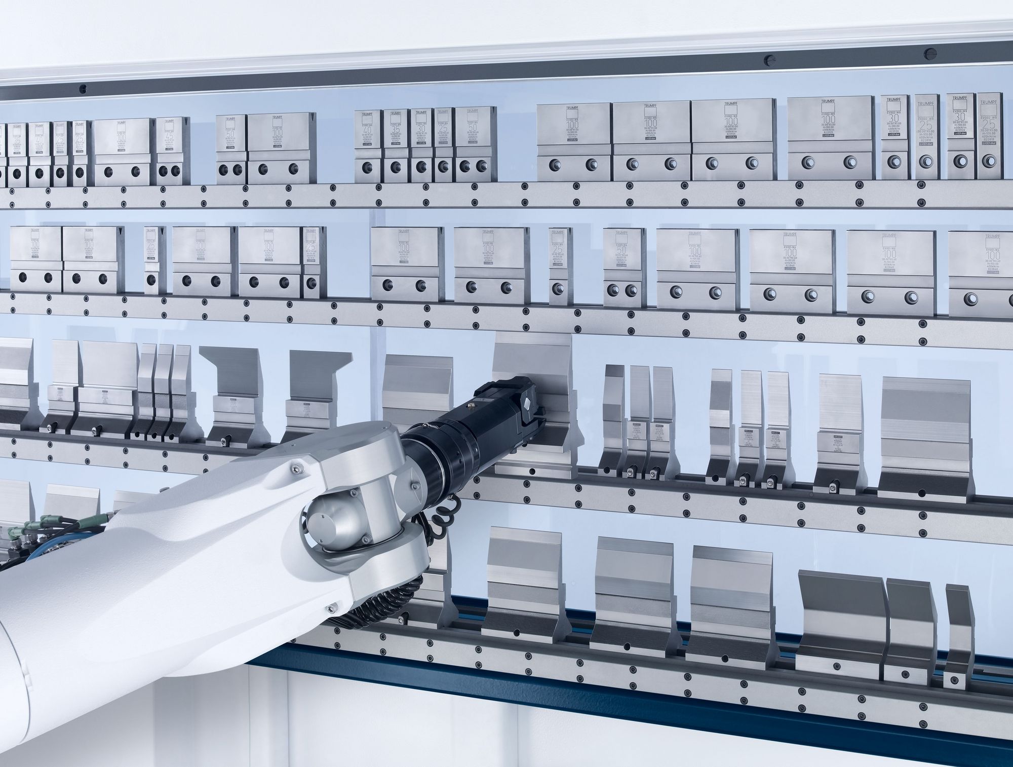 Automation for bending machines | TRUMPF